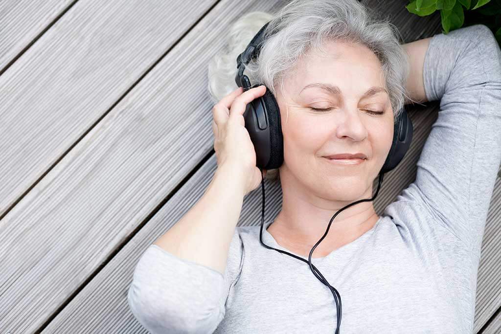 Health Benefits Of Music For Seniors | Rittenhouse Village