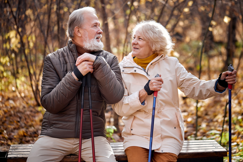 A Guide To Keeping Seniors Active And Engaged | Rittenhouse Village