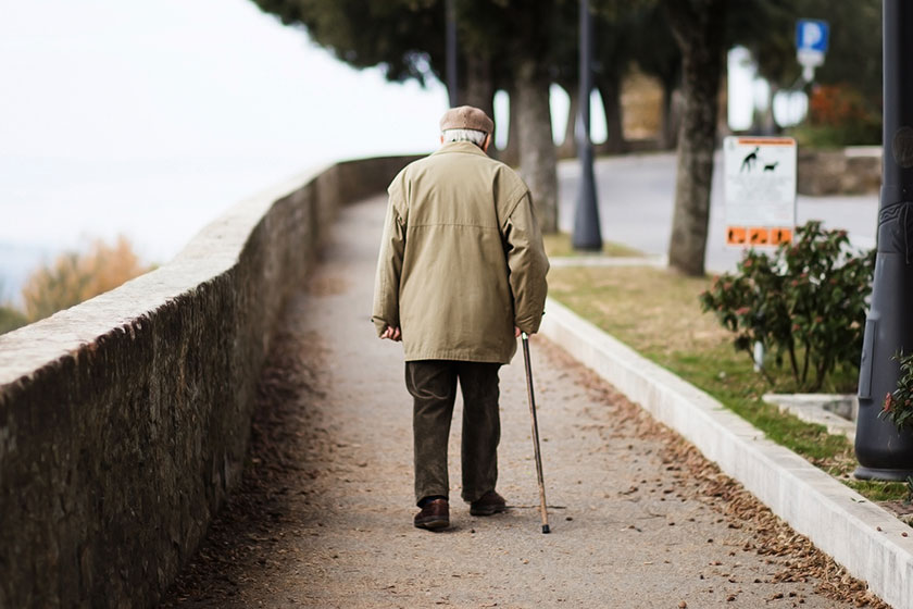Tips For Preventing Seniors From Wandering | Rittenhouse Village